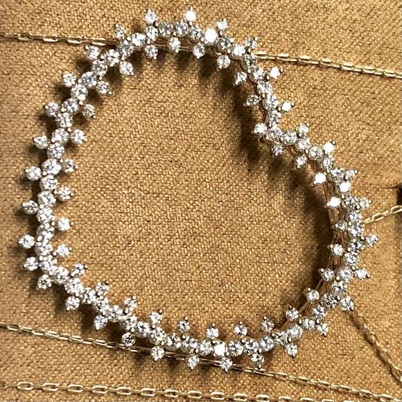 Modani | Jewelry | Modani Jewels Damond Heart Pendant Nwt Display Box ...